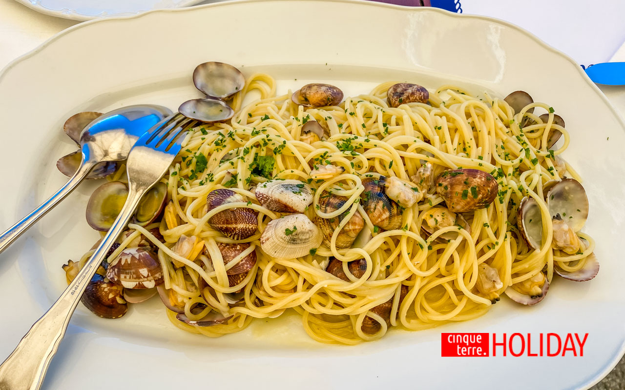 Los spaghetti alle vongole son uno de los grandes clásicos de la cocina ...